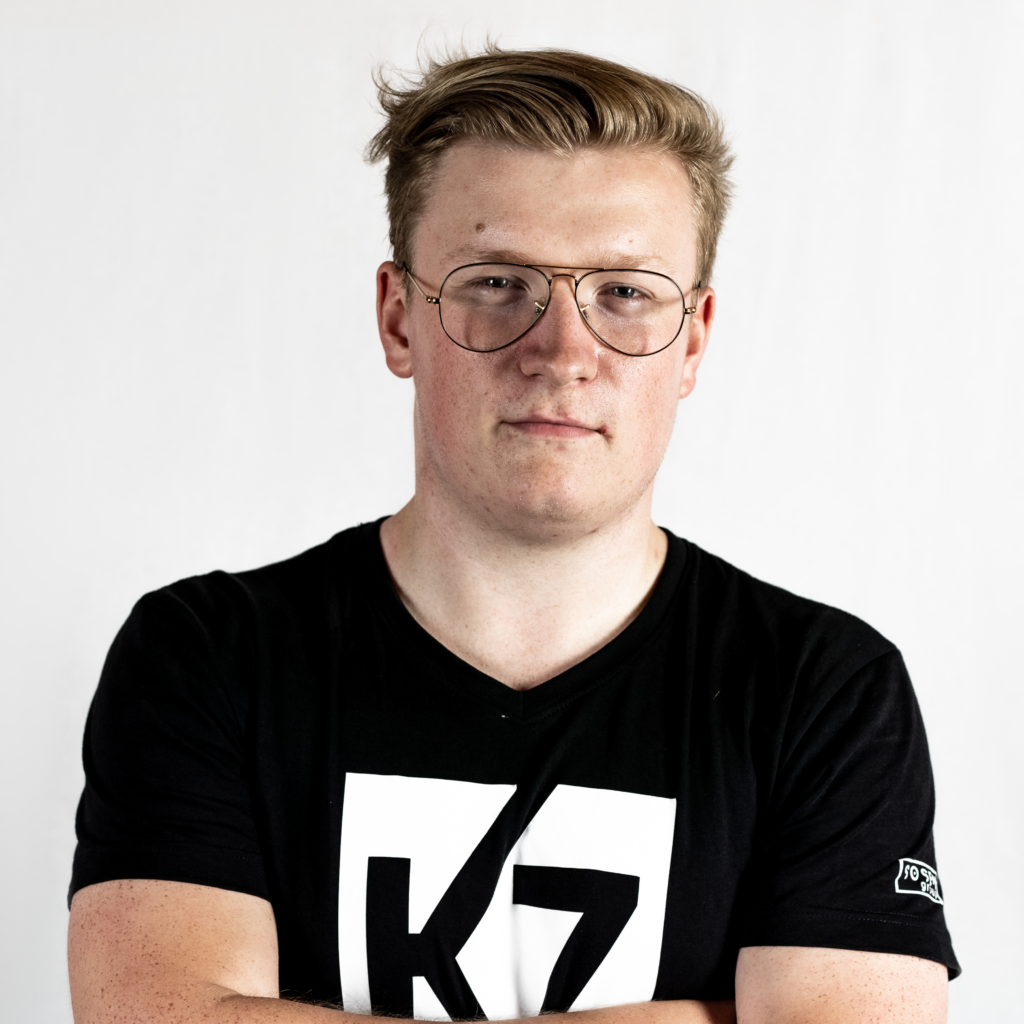 DJ K7 Sosen Group - Profesjonalne usługi muzyczne - DJ / KONFERANSJER